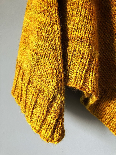 Ravelry: Coorie In Poncho pattern by Amy Palko