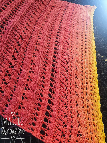 Ravelry: Tori TRIANGLE pattern by ananxo handmade