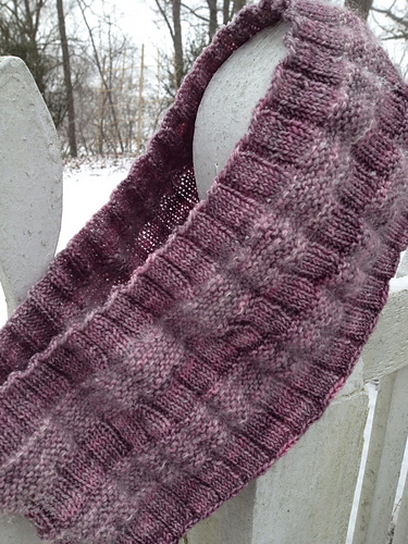 Ravelry: Turn "Around" pattern by Susan Barstein