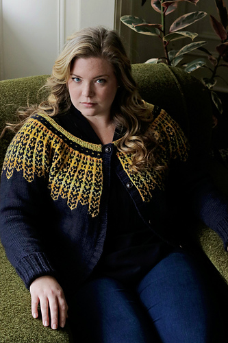Ravelry: Dissent pattern by Andrea Rangel