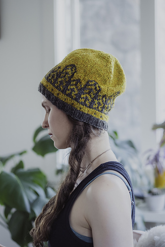 Ravelry: Dissent Toque pattern by Andrea Rangel