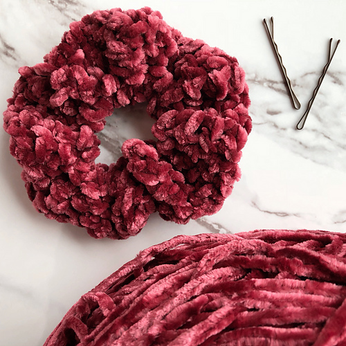 Ravelry: Velvet Scrunchie pattern by And She Laughs