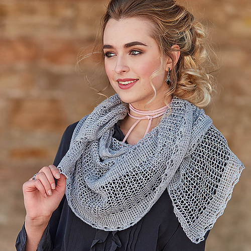 Ravelry: Crystal Palace Shawl pattern by Mone Dräger
