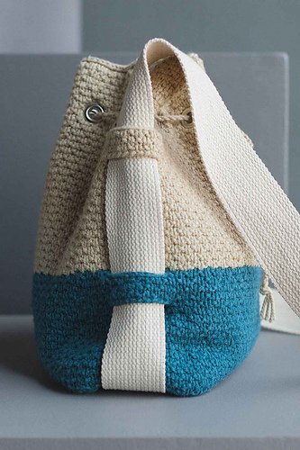 Ravelry: Escape Bag pattern by illitilli