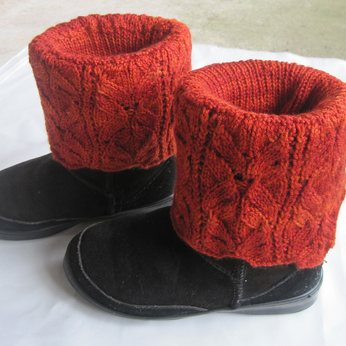 Ravelry: White Bishop Boot Cuffs pattern by Linda Lehman