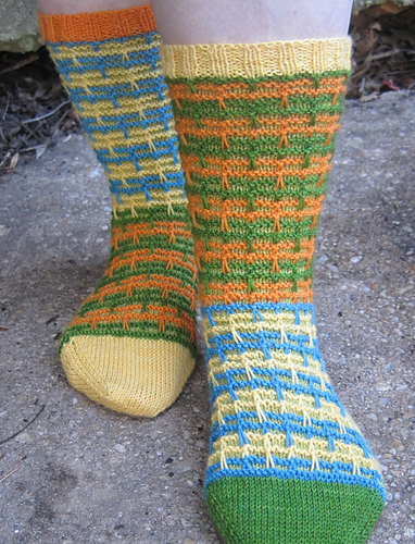 Ravelry: Graphic Novel Socks pattern by Linda Lehman