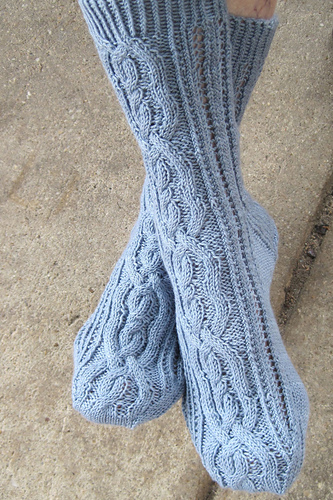Ravelry: Stykine Cabled Socks pattern by Linda Lehman