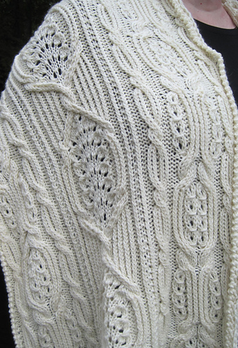 Ravelry: Warm Kando Japanese Shawl pattern by Linda Lehman