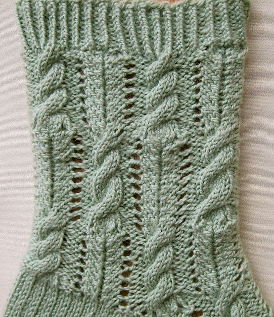 Ravelry: Feather Cable Socks pattern by Linda Lehman