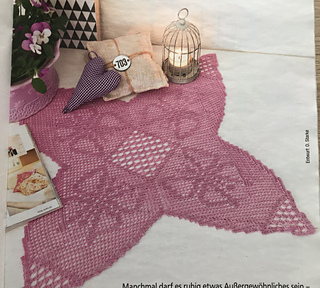 Ravelry: Filet-Deckchen pattern by D. Starke