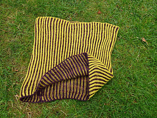 Ravelry: Anlis Double Loop pattern by Anja Liebertz