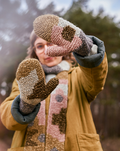 Ravelry: Floating On Water Scarf pattern by Anna Husemann