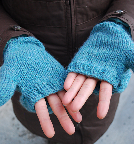 Ravelry: Cabled Convertible Mittens pattern by Backstitch Designs