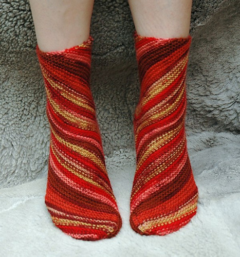 Favourite patterns for self-striping yarn? : r/knitting