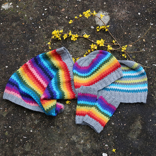 Ravelry: The Freedom Collection: Mitts pattern by Anna Stephenson
