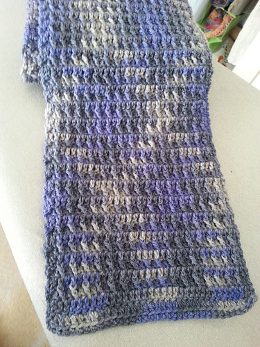 Ravelry: Reversible Ribs and Ridges Scarf pattern by Lady Elsinore