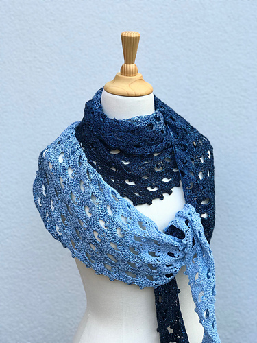 Ravelry: Storm Shawl pattern by Annelies Baes