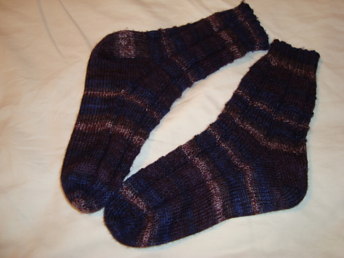 Ravelry: Cobblestone Mossy Socks pattern by Annette Derksen