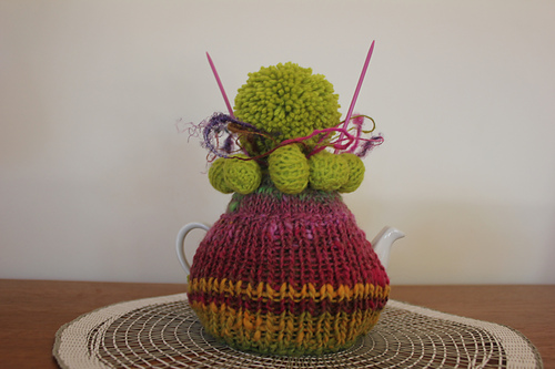 Ravelry: The Basic Tea Cosy pattern by Loani Prior