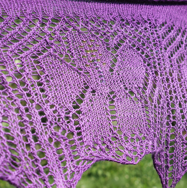 Ravelry: Hibiscus Garden Shawl/Shawlette pattern by Liz Capik
