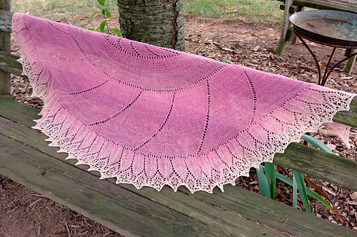 Ravelry: Rays of Warmth Shawl pattern by Liz Capik