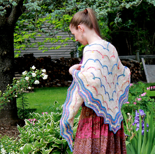 Ravelry: Spark and Flow Shawl pattern by Liz Capik