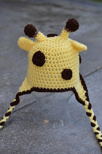 Ravelry: Giraffe Beanie pattern by April Bennett with Cuddle Me Beanies