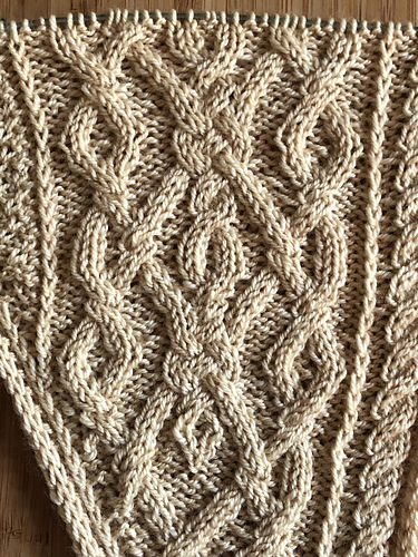 Ravelry: Hearthstone pattern by Kristin Dale