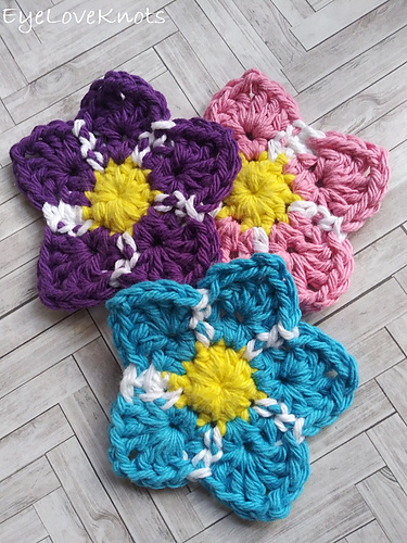 Ravelry: Forget Me Not Applique pattern by Alexandra of EyeLoveKnots ...