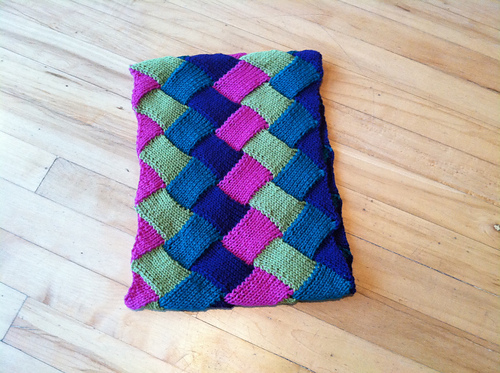 Ravelry: Interlooped Entrelac Cowl pattern by Heather Walpole