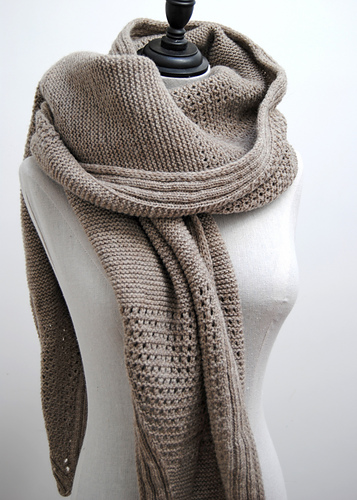 Ravelry: Moon cloud shawl pattern by Artemis Yarns