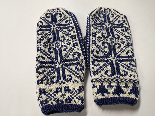 Ravelry: Mitaines Zab'Ame pattern by Isabelle Allard