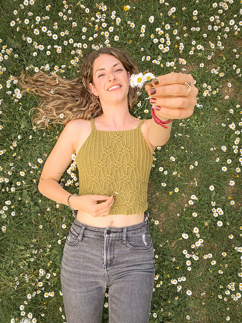 Ravelry: Irene Crop Top pattern by Graphic Knits - Hailey Hodge