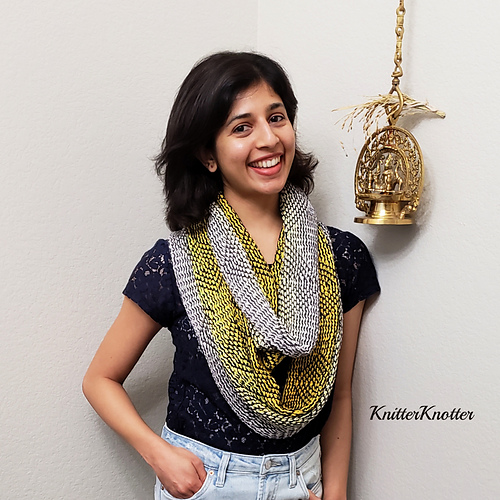 Ravelry: Vajra infinity scarf pattern by Arunima Goel