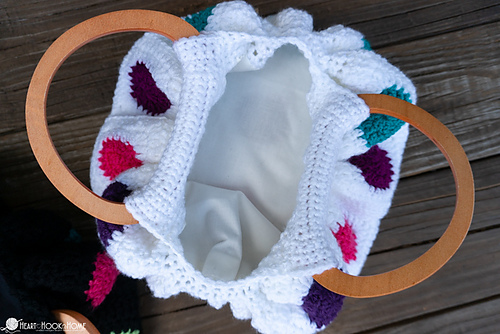 Ravelry: Fat Bottom Bag pattern by Ashlea Schumaker