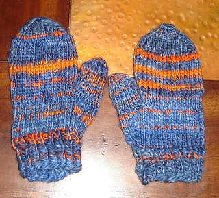 Ravelry: generic handspun mitten pattern by Amy Stevenson