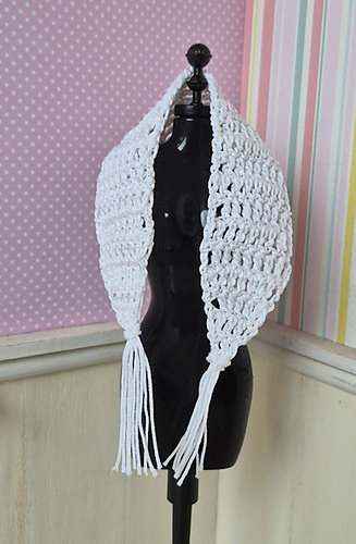 Ravelry: Maxine Barbie Curvy pattern by Odile Larranda