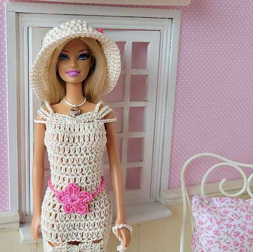 Ravelry: Annabel Barbie pattern by Odile Larranda