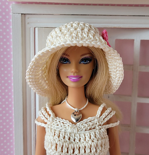 Ravelry: Annabel Barbie pattern by Odile Larranda