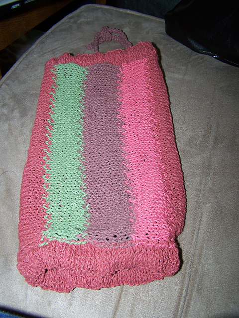 Ravelry: Plastic Bag Holder & Tawashi (knit) pattern by Annie's Attic