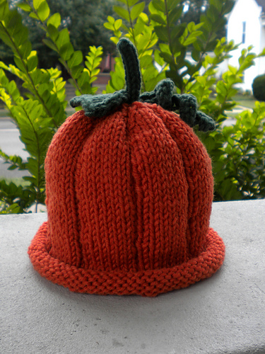 Ravelry: Perfect Pumpkin Hat - 2 needles pattern by Aunt Janet's Designs