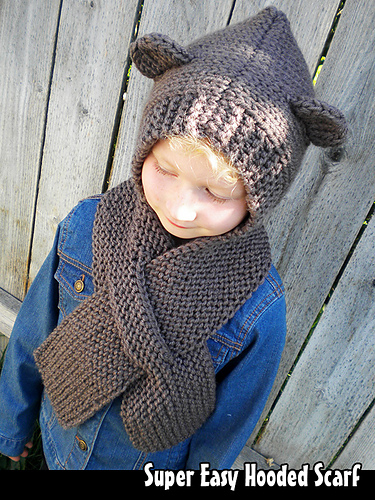 Ravelry: Super Easy Hooded Scarf pattern by Aunt Janet's Designs