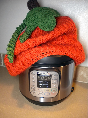 Ravelry: Pumpkin Instant Pot Cover pattern by Aunt Janet's Designs