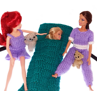 Ravelry: Barbie sleepover party + teddies & sleeping bag pattern by ...