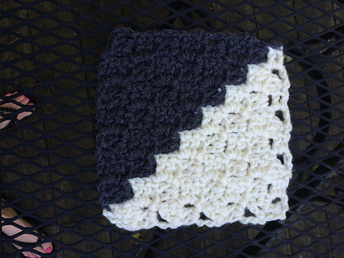 Ravelry: Diagonal Box Stitch Square pattern by Marie Segares