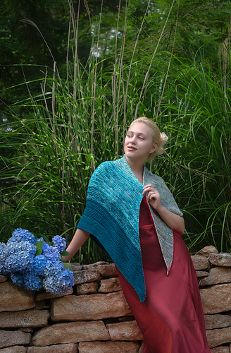 Ravelry: Blue Grotto pattern by Baah Yarn