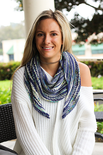 Ravelry: Dipped and Dappled pattern by Baah Yarn