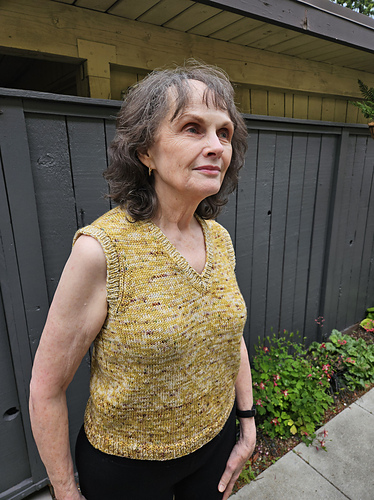 Ravelry: Flashback Top pattern by Zanete Knits