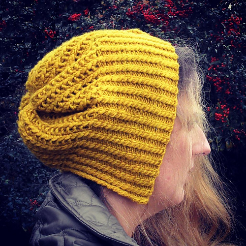 Ravelry: Golden Hat pattern by Theresa Shingler