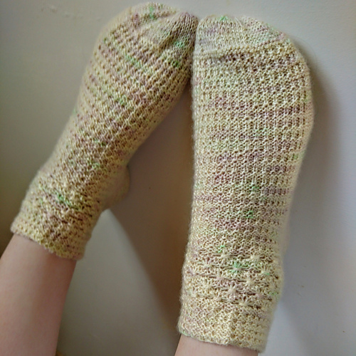Ravelry: Teasel Sock pattern by Theresa Shingler